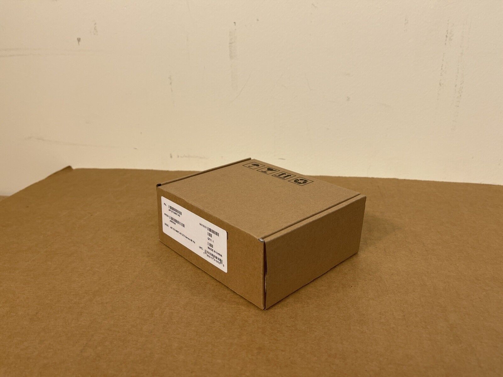 HPE JW055A Aruba AP-270-MNT-H2 Mounting Kit JW055-61001 Wall/Ceiling M