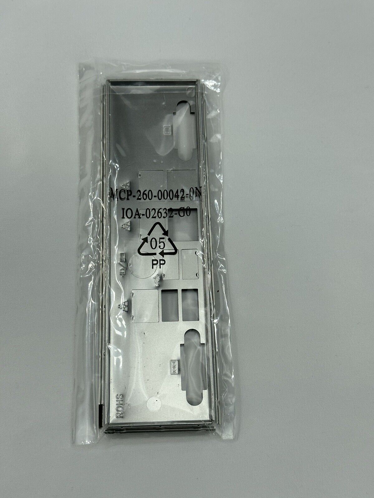 SuperMicro Standard I/O Shield Bracket with EMI Gasket 2U Chassis & Mo